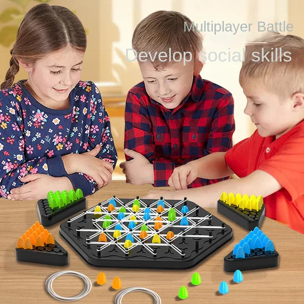 Triangle Tactics: Het Nieuwe Spel dat Kammertje Verhuur een Moderne Tw ...